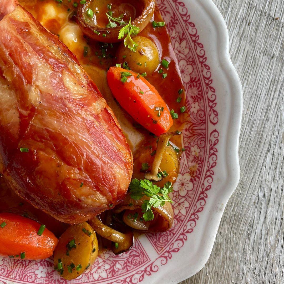 Liverpool House menus in Montréal, Quebec, Canada