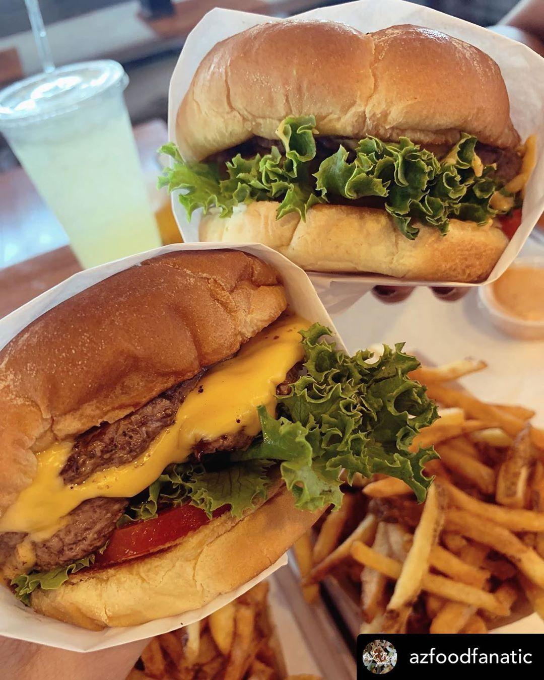 The Stand Arcadia Burger Shoppe menus in Phoenix, Arizona, United States