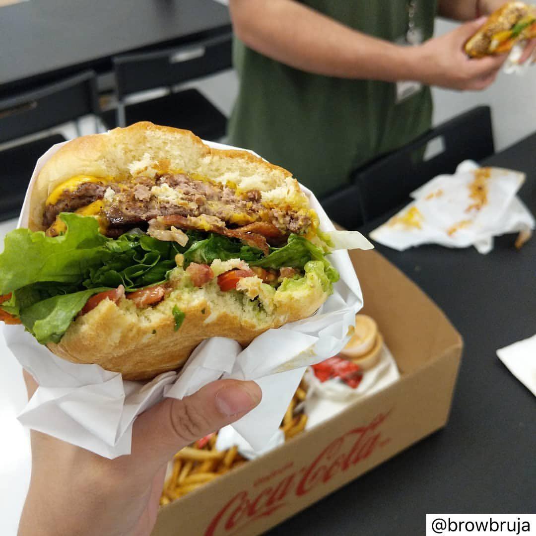 The Stand Arcadia Burger Shoppe menus in Phoenix, Arizona, United States