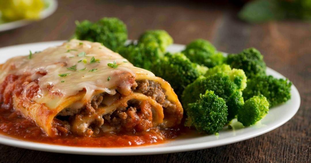 Piccadilly Cafeteria menu in Newport News, Virginia, USA