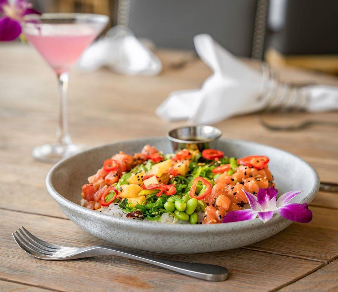 Vintana Wine + Dine menu in Escondido, California, USA