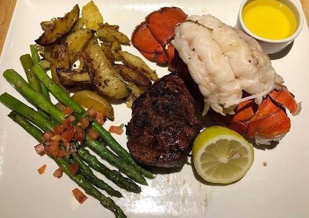 Devon Seafood & Steak menu in Oakbrook Terrace, Illinois, USA