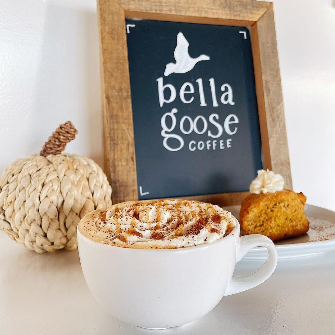 Bella Goose Coffee - Wisconsin Dells Cafe on the River menus in ...