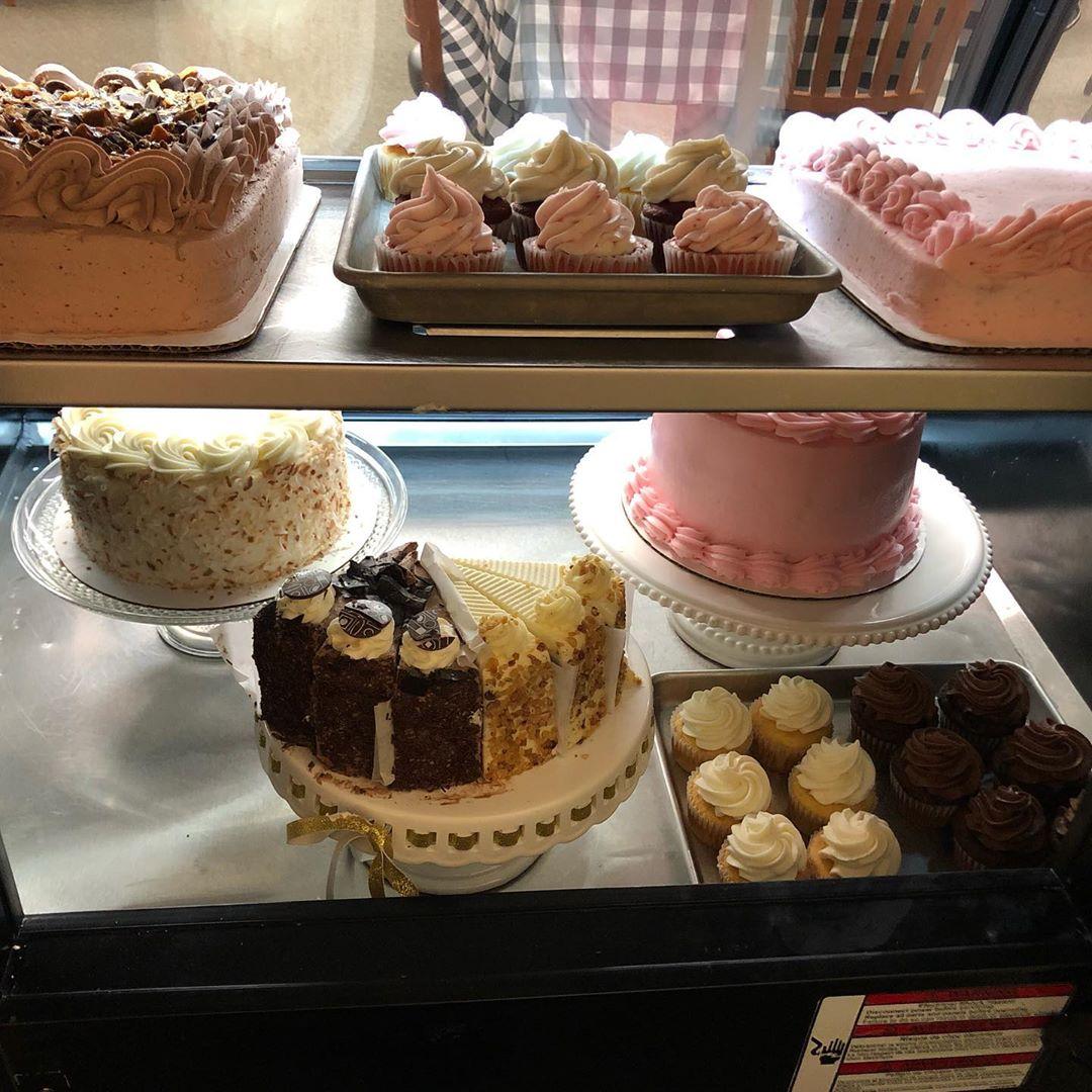 The Red Rooster Bistro & Bakery menus in Wagoner, Oklahoma, United States