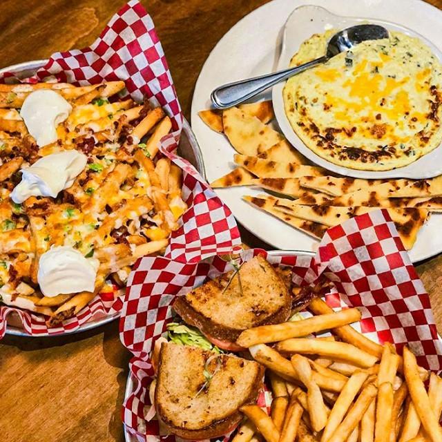 Chuck's Roadhouse Bar & Grill menu in Windsor, Ontario, Canada