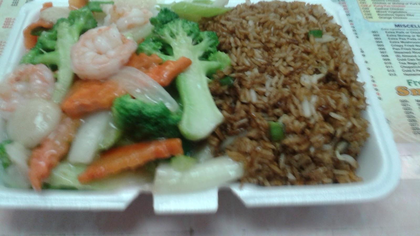 East Wind Chinese Restaurant menus in Elmhurst, Illinois, United States