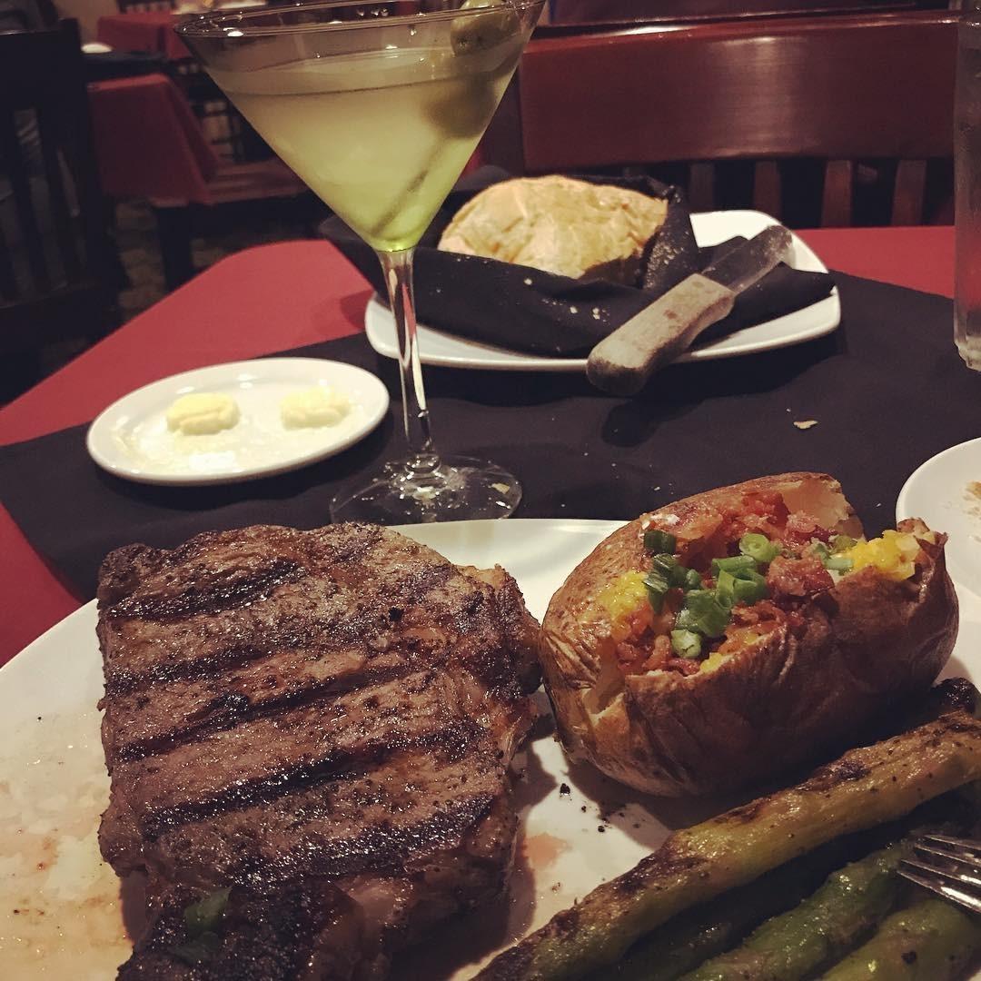 Beehive Restaurant menus in Abilene, Texas, United States