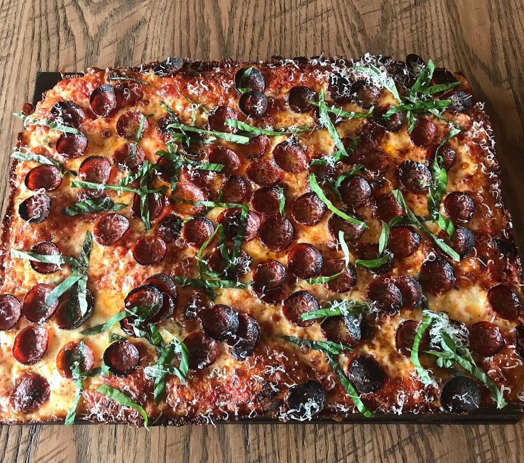 Jay's Artisan Pizzeria menu in Kenmore, New York, USA