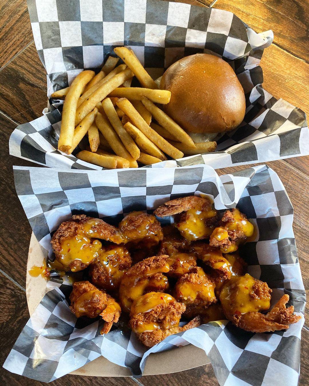 Rafters On The Water menus in Sardis, Mississippi, United States