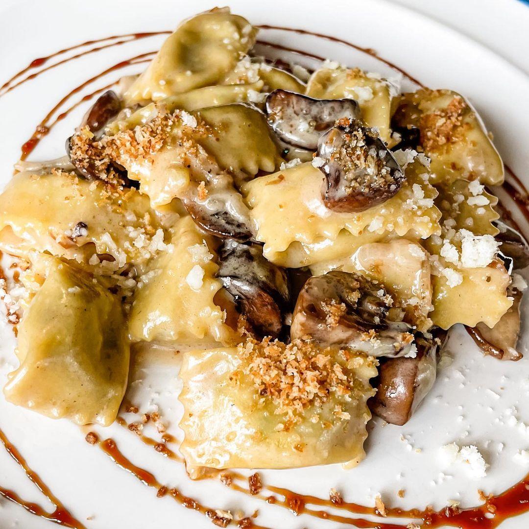 J. Trani's Ristorante menus in San Pedro, California, United States