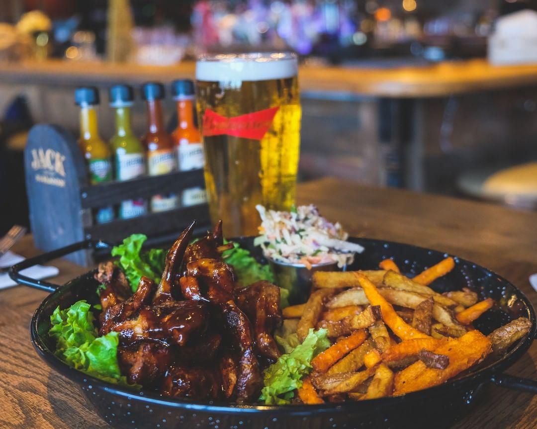 Jack Saloon Resto-Bar menus in Laval, Quebec, Canada