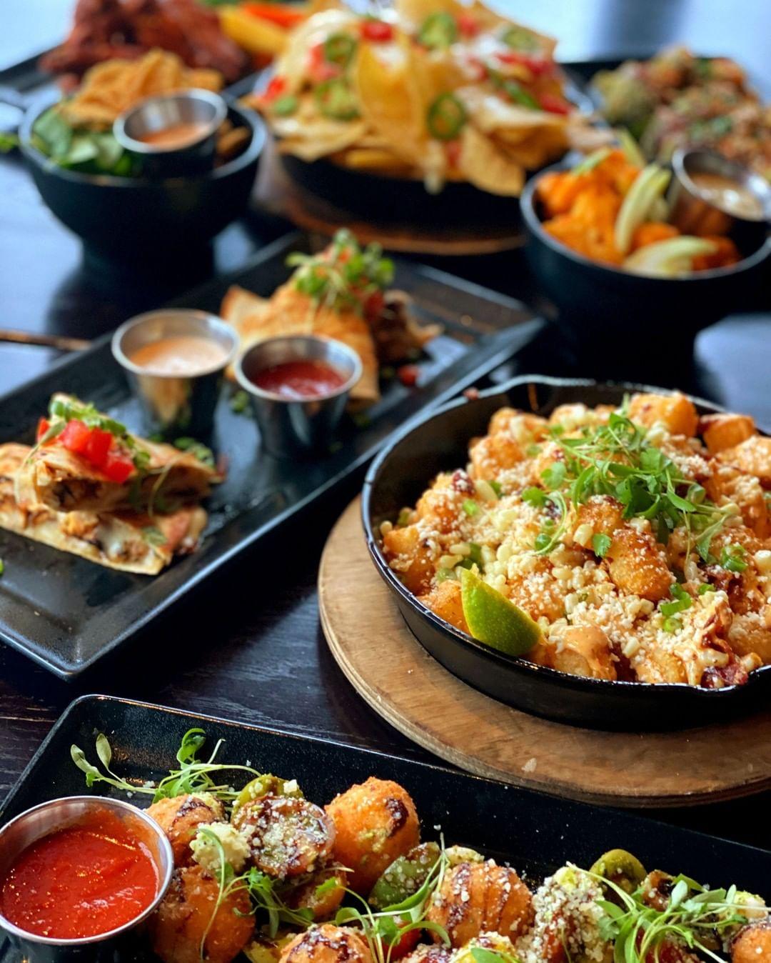 Tavern In The Square menus in Northborough, Massachusetts, United States