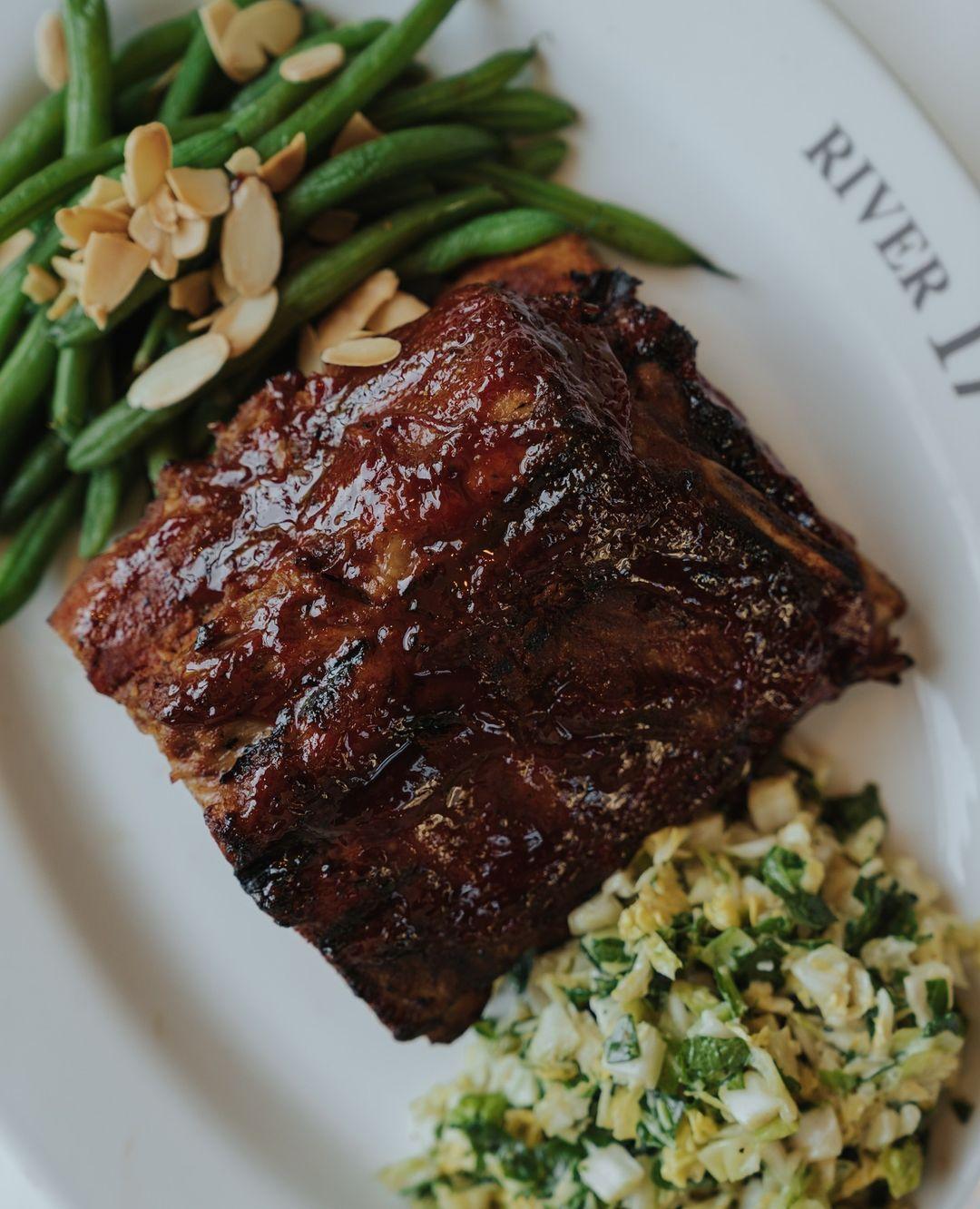 17 River Grille menu in Chagrin Falls, Ohio, USA