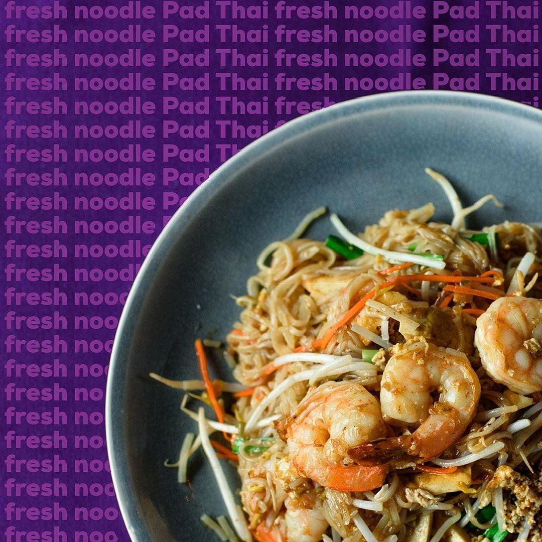 Isaan Der - Thai Kitchen & Bar menu in Toronto, Ontario, Canada