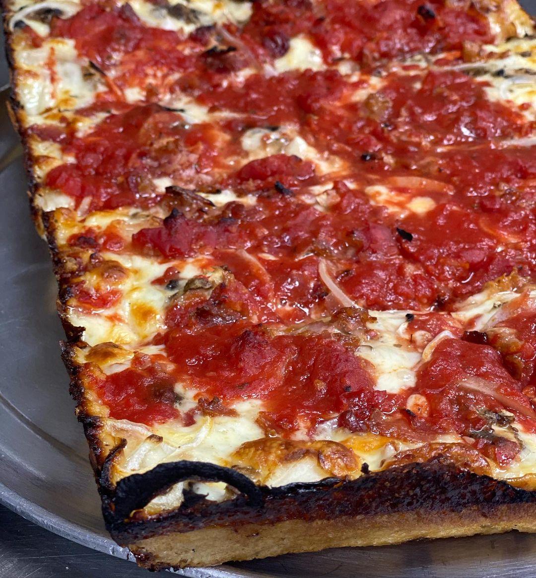 Cloverleaf Pizza menu in Shelby Township, Michigan, USA