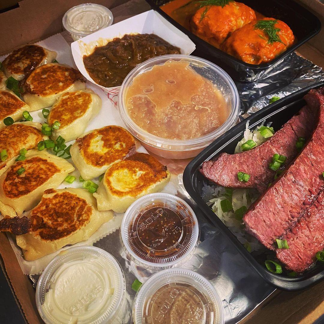 Mom-Mom's Kitchen menu in Philadelphia, Pennsylvania, USA