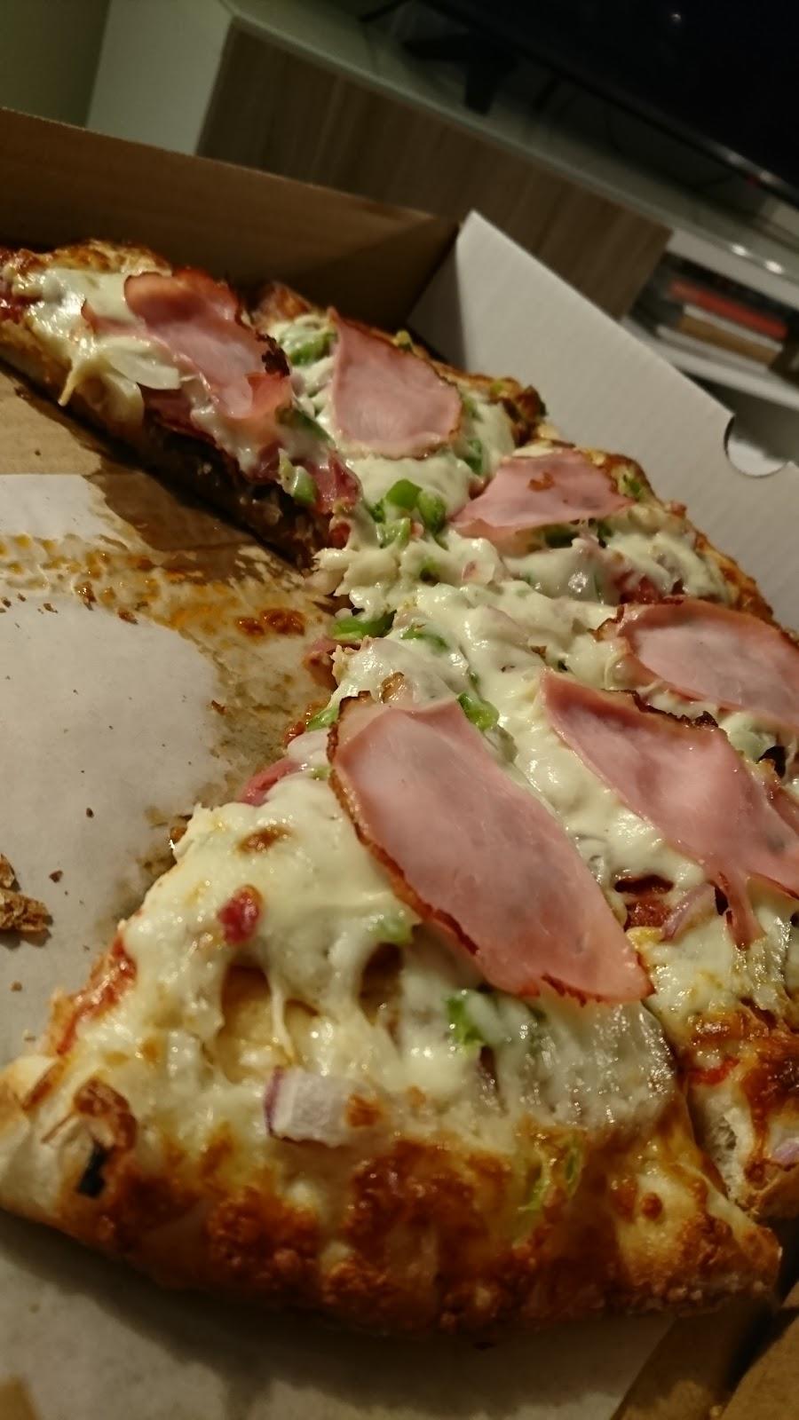 Bella Pizza menus in Ridgeway, Ontario, Canada