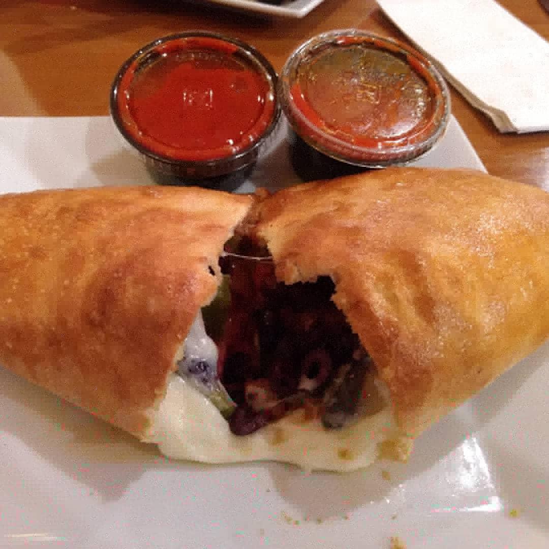 Sacco's Pizzeria & Italian Restaurant menu in Scranton, Pennsylvania, USA