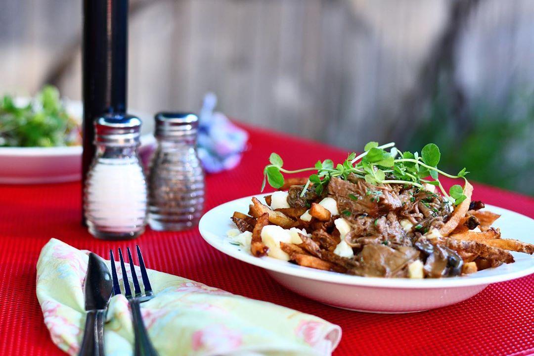 Chez Piggy Restaurant & Bar menu in Kingston, Ontario, Canada