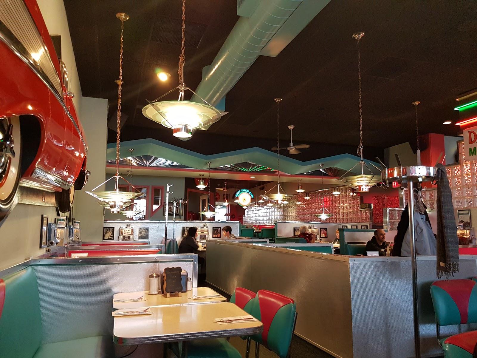 Melanie Pringles Restaurant menus in Whitby, Ontario, Canada