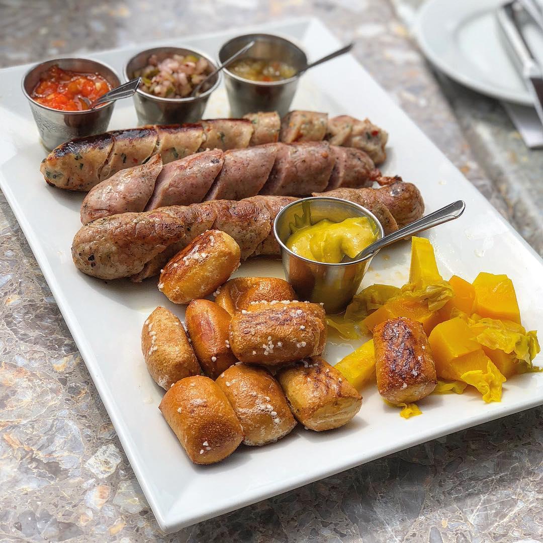 Lansdowne Pub menu in Boston, Massachusetts, USA