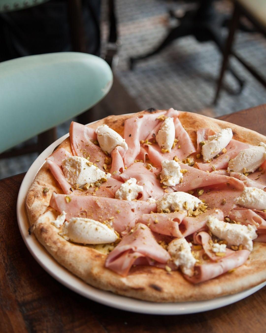 Pizzeria Sofia (Laval) menus in Laval, Quebec, Canada