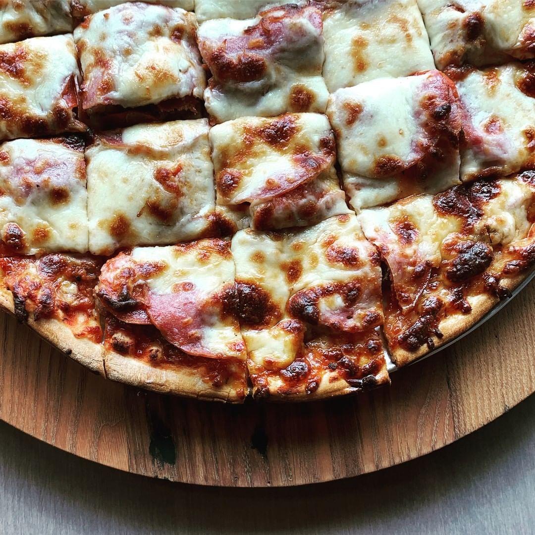 Red's Savoy Pizza menu in Lakeville, Minnesota, USA