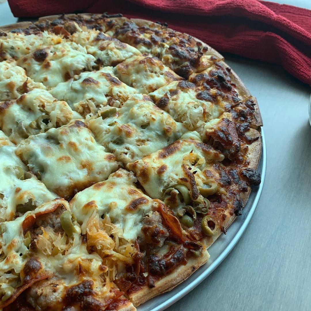 Red's Savoy Pizza menu in Edina, Minnesota, USA