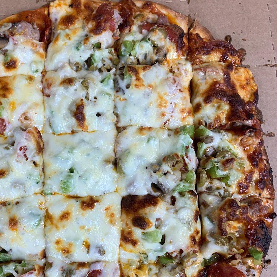 Red's Savoy Pizza menu in Lakeville, Minnesota, USA