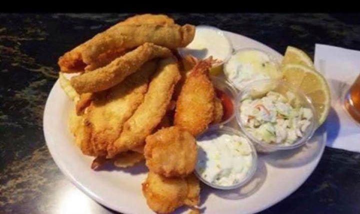 Camelot Bar and Grill menus in Appleton, Wisconsin, United States