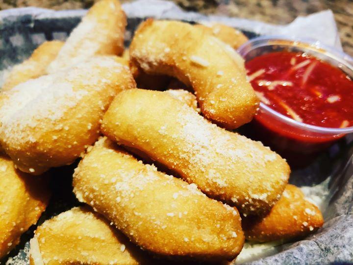 Giangelo's Pizzeria Italian Restaurant & Bar menus in Youngstown, Ohio ...