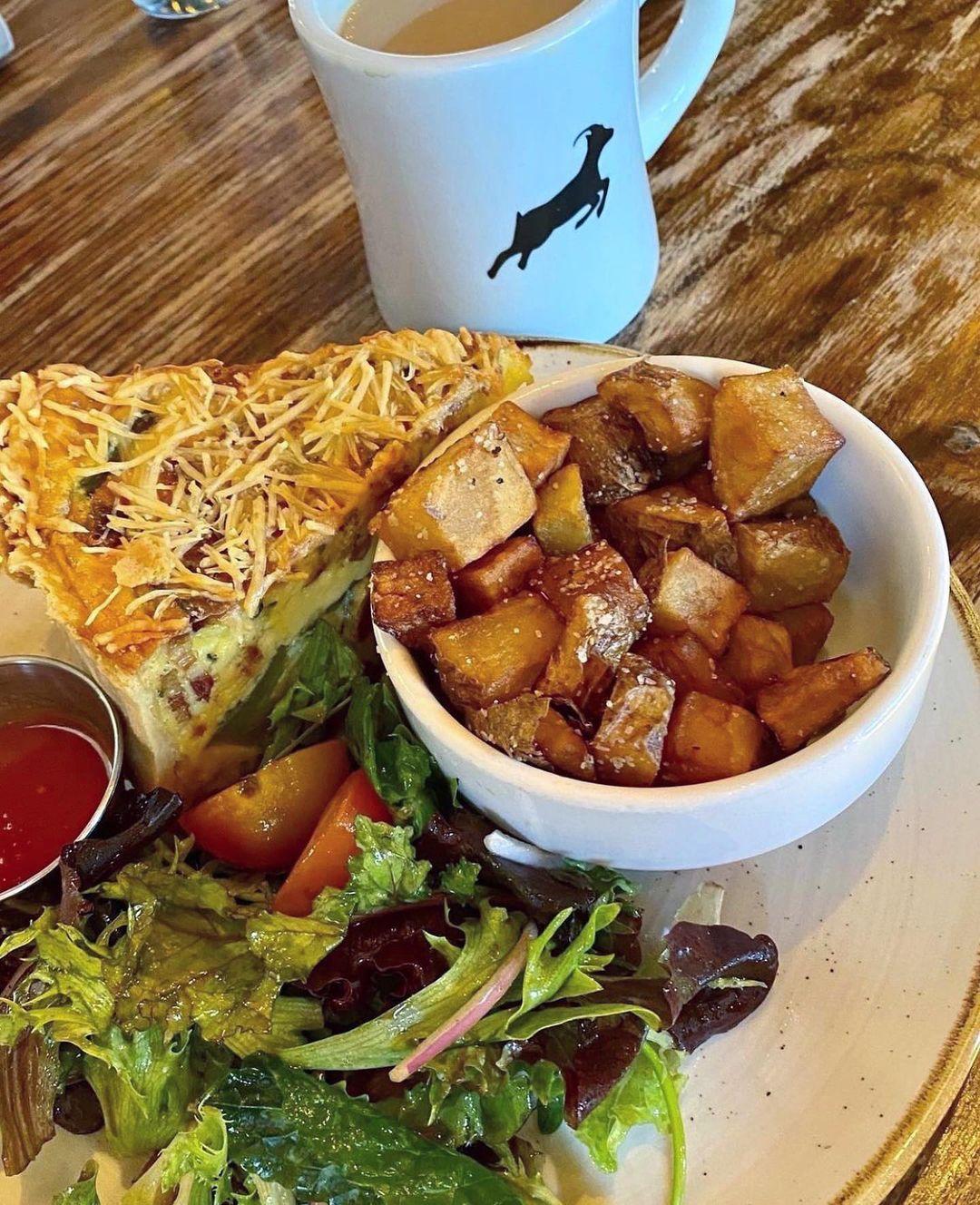 Russell's Cafe & Bakery menu in Fenton, Missouri, USA