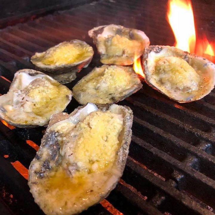 Tiki West Raw Bar and Grill menu in Tavares, Florida, USA