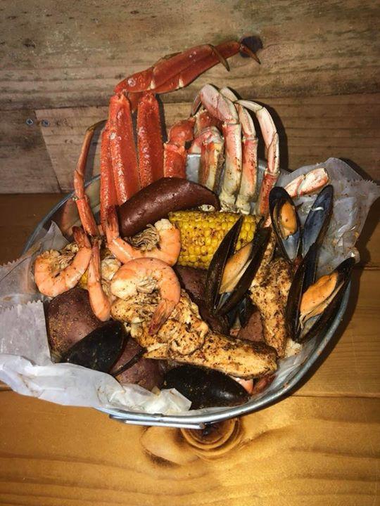 Tiki West Raw Bar and Grill menus in Tavares, Florida, United States