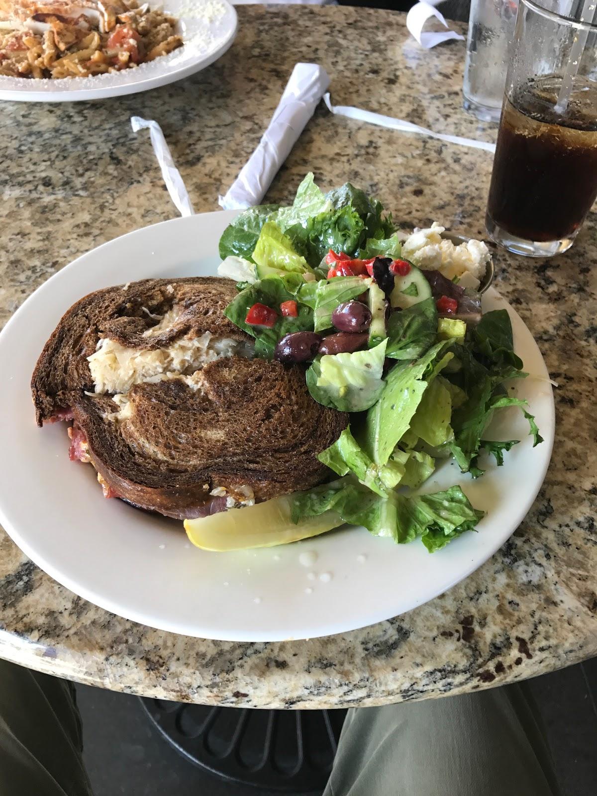 Bella Luna Cafe West menus in Wichita, Kansas, United States