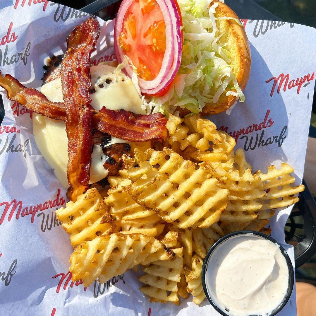 Maynards menu in Excelsior, Minnesota, USA