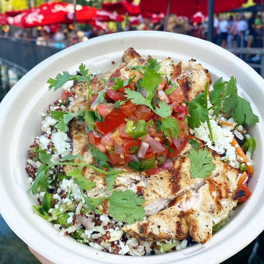 Maynards menu in Excelsior, Minnesota, USA