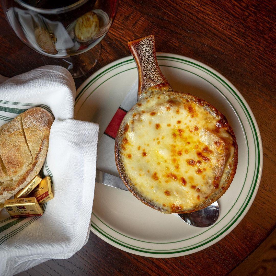 Maynards menu in Excelsior, Minnesota, USA