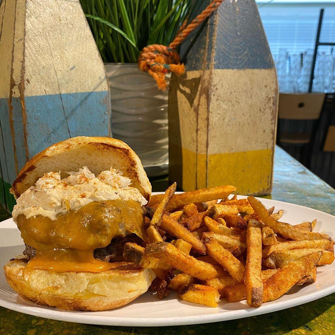 Lures Bar and Grille menu in Crownsville, Maryland, USA