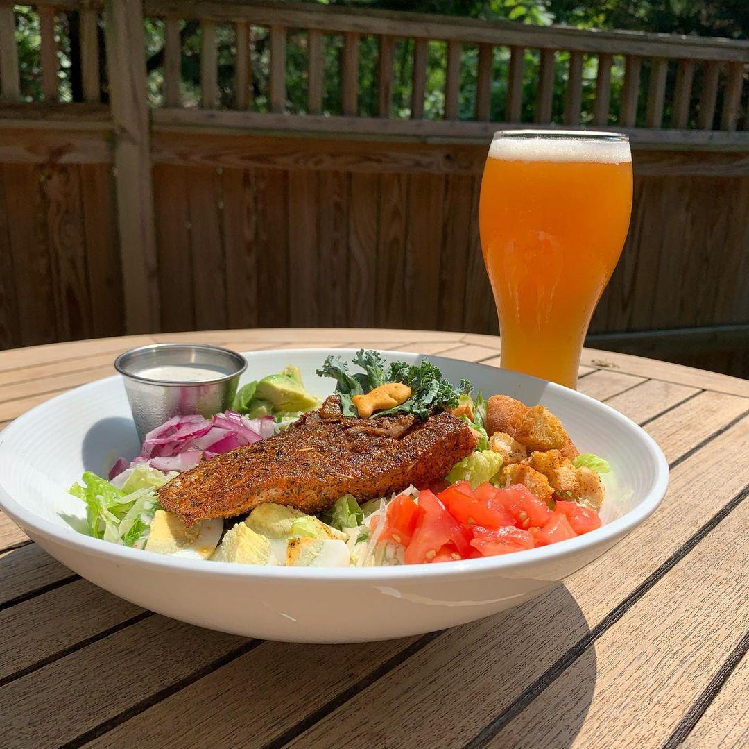 Lures Bar and Grille menu in Crownsville, Maryland, USA