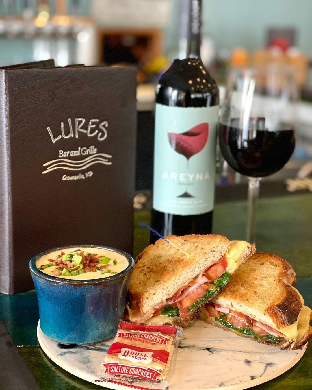 Lures Bar and Grille menu in Crownsville, Maryland, USA