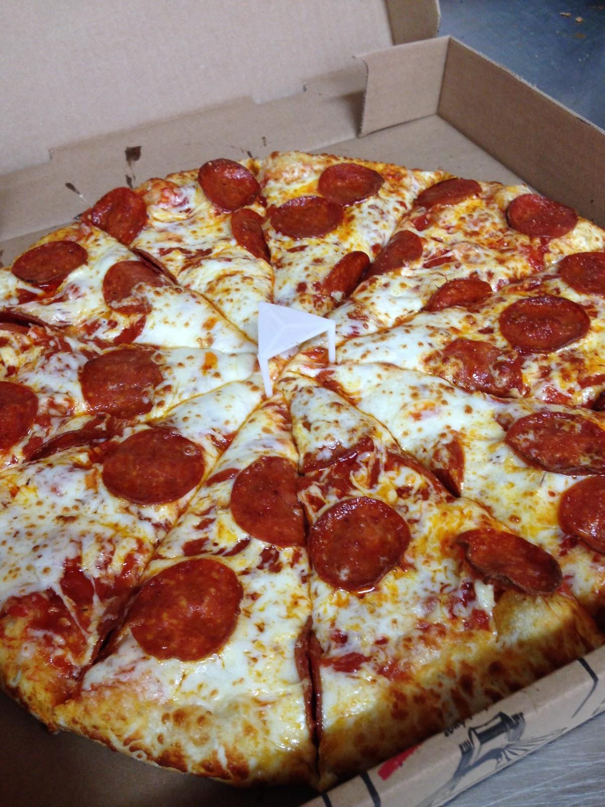 Free Topping Pizza menu in Bowmanville, Ontario, Canada