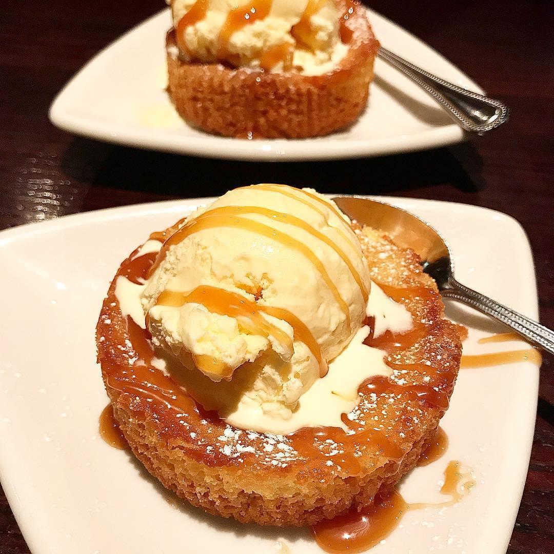 Houlihan's menu in Champaign, Illinois, USA