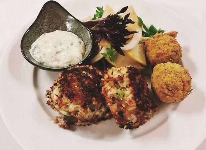 Region's 117 menus in Lake Frederick, Virginia, United States