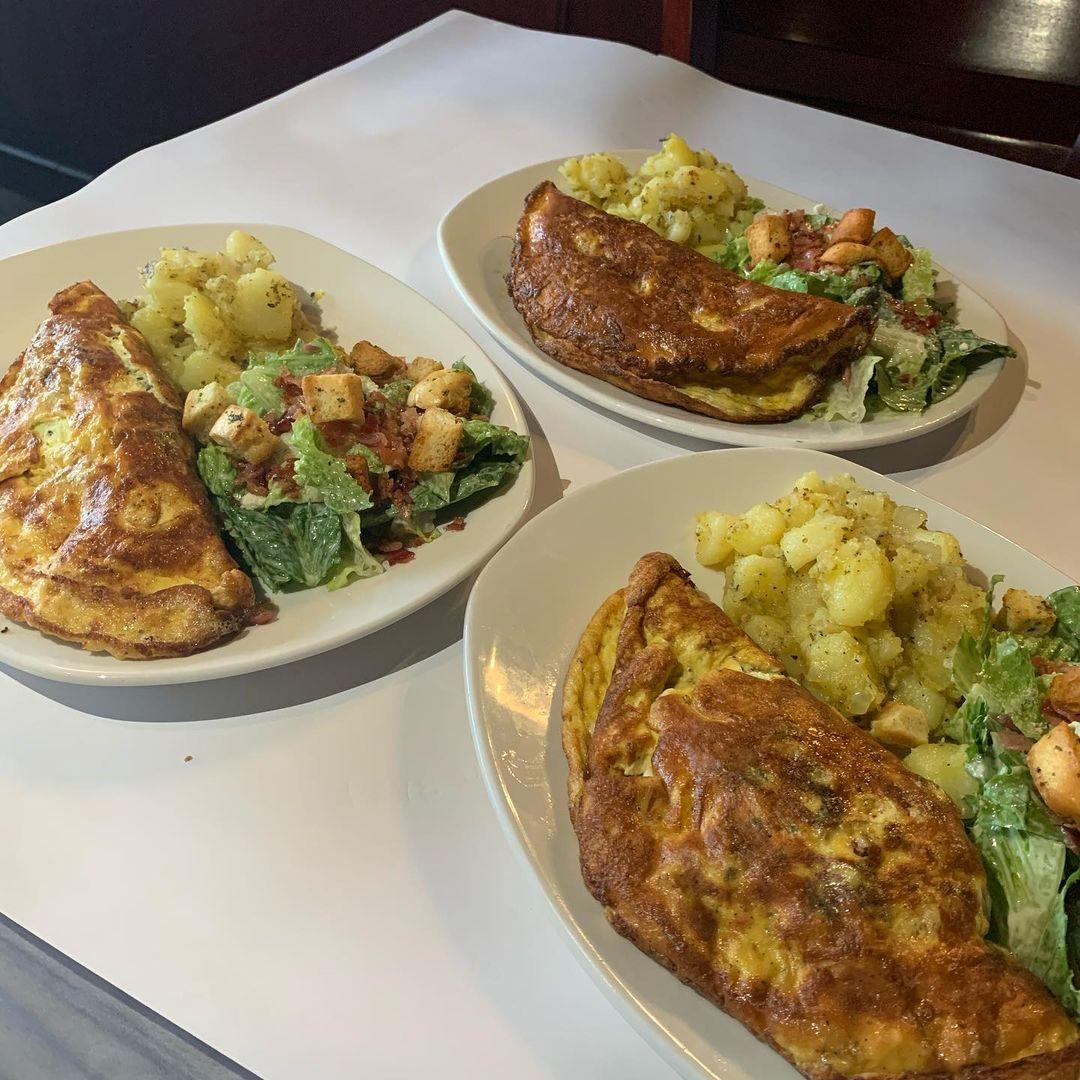 Vivaldi menu in Pierrefonds, Quebec, Canada