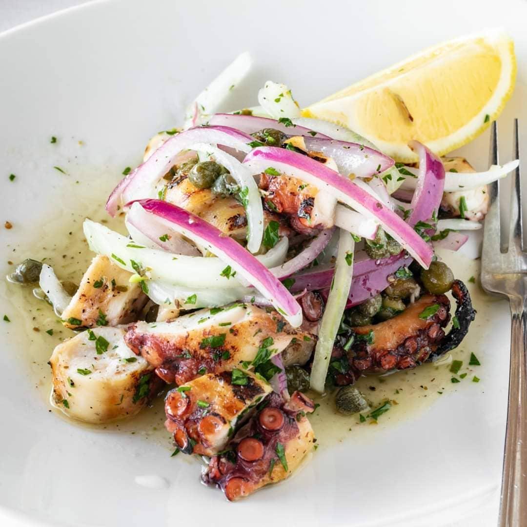 Vivaldi menu in Pierrefonds, Quebec, Canada