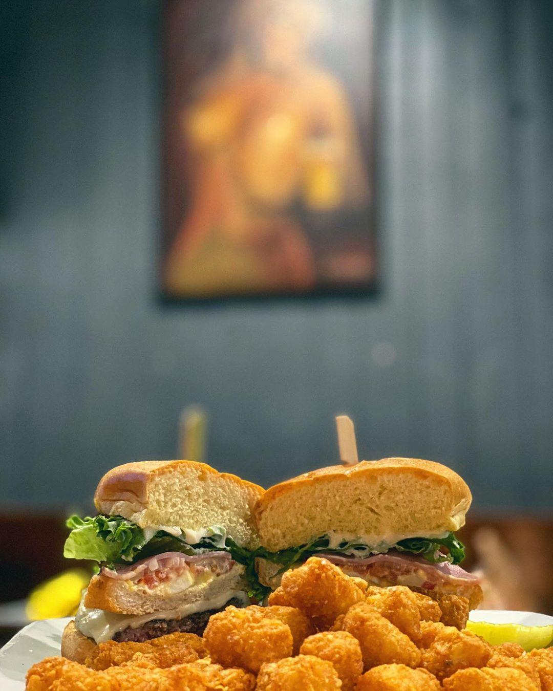 Lewis' Restaurant & Grille menu in Norwood, Massachusetts, USA