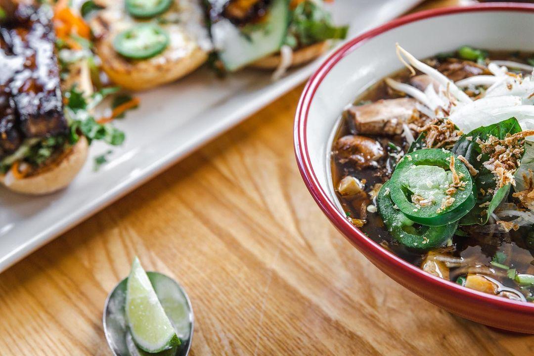 Vui's Kitchen menu in Nashville, Tennessee, USA