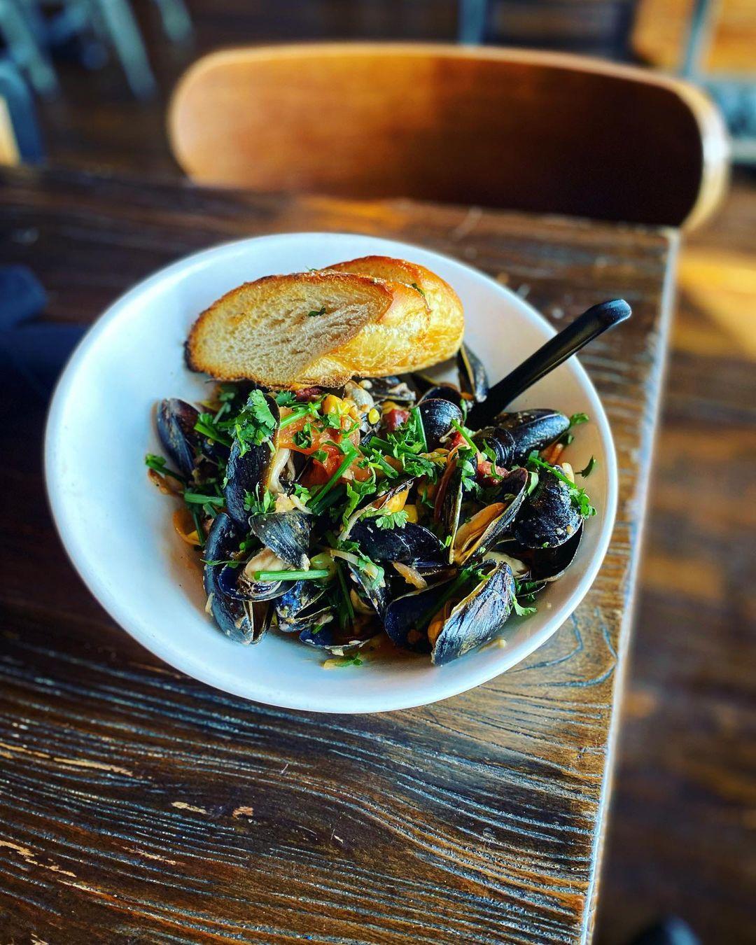 1816 Modern Kitchen & Drinks menu in Corydon, Indiana, USA