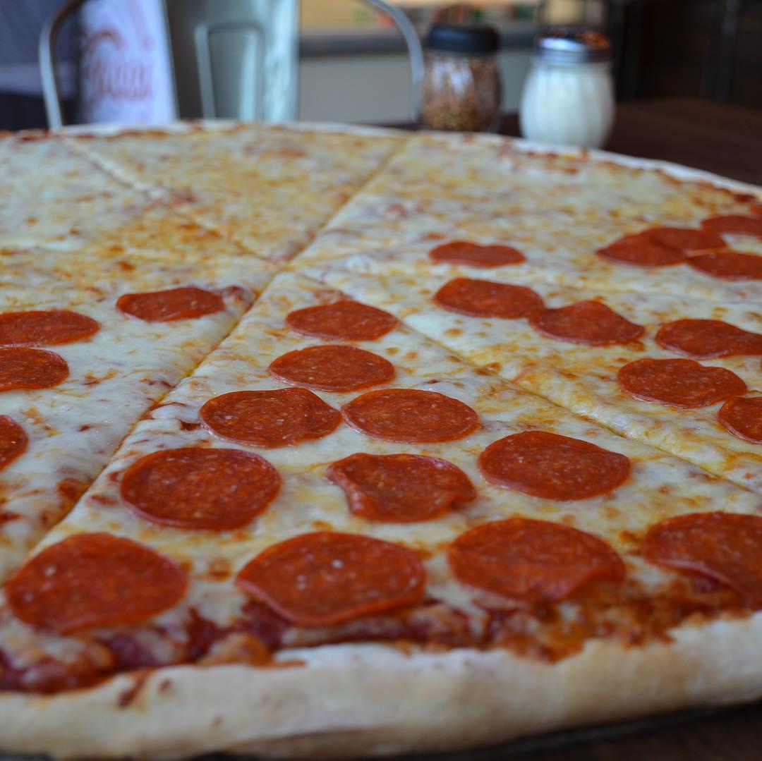 Bacci Pizza menus in Chicago, Illinois, United States